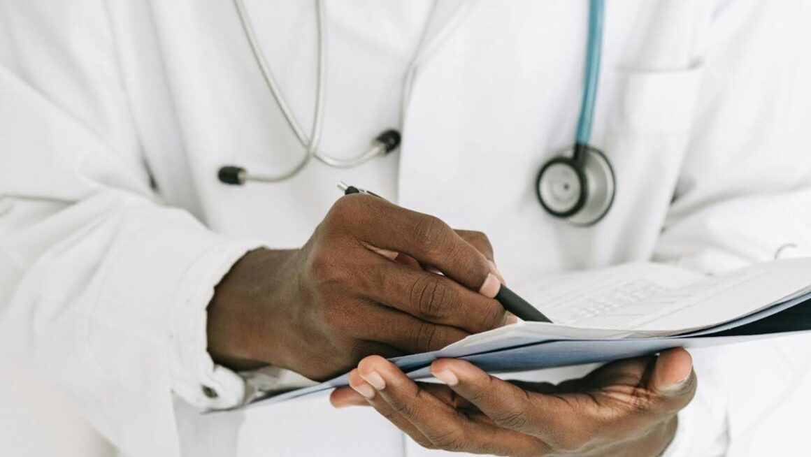 Exploring the Connection Between Chronic Stress and Health Conditions ...