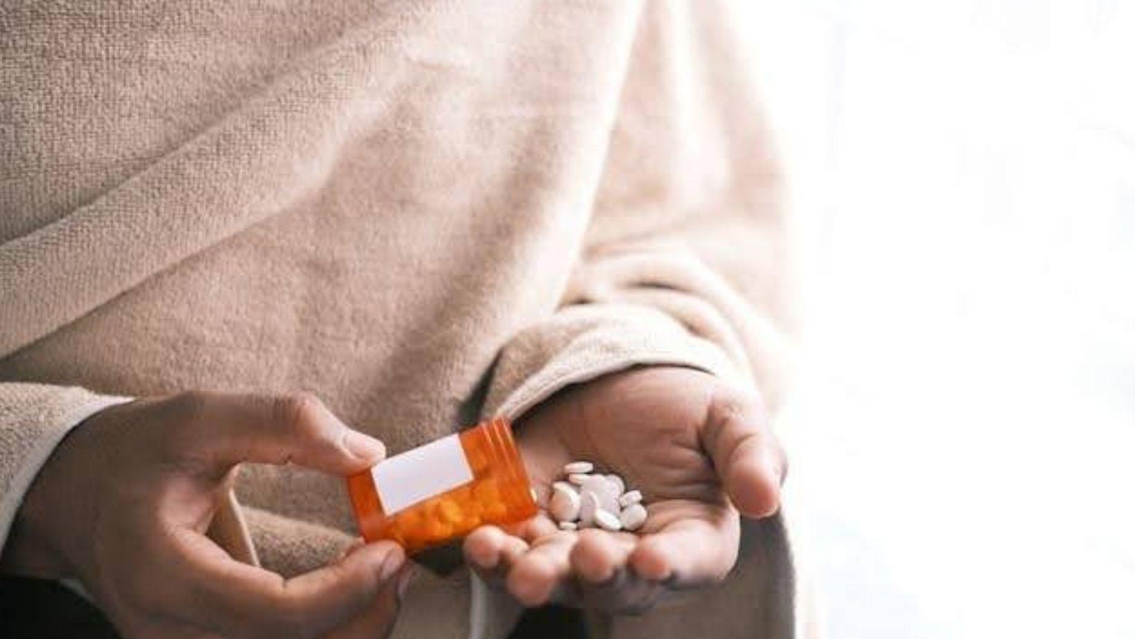 What are the Causes and Effects of Self-Medicating? - Silicon Insider