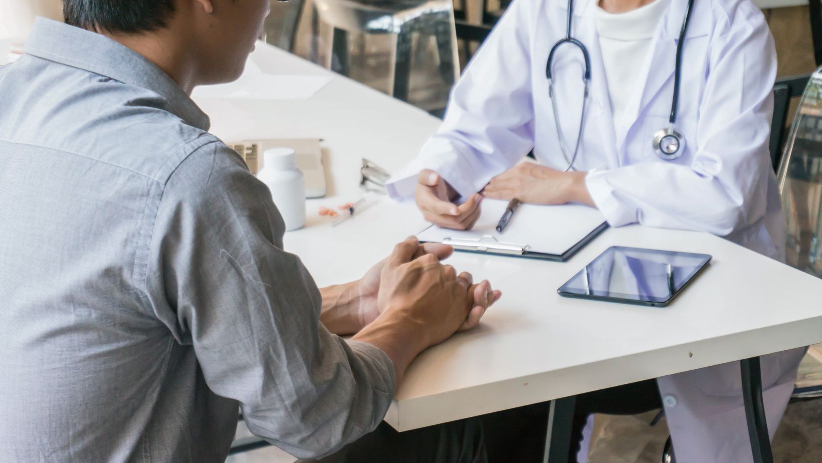 Australia's Hybrid Healthcare System: A Compare health care Overview ...